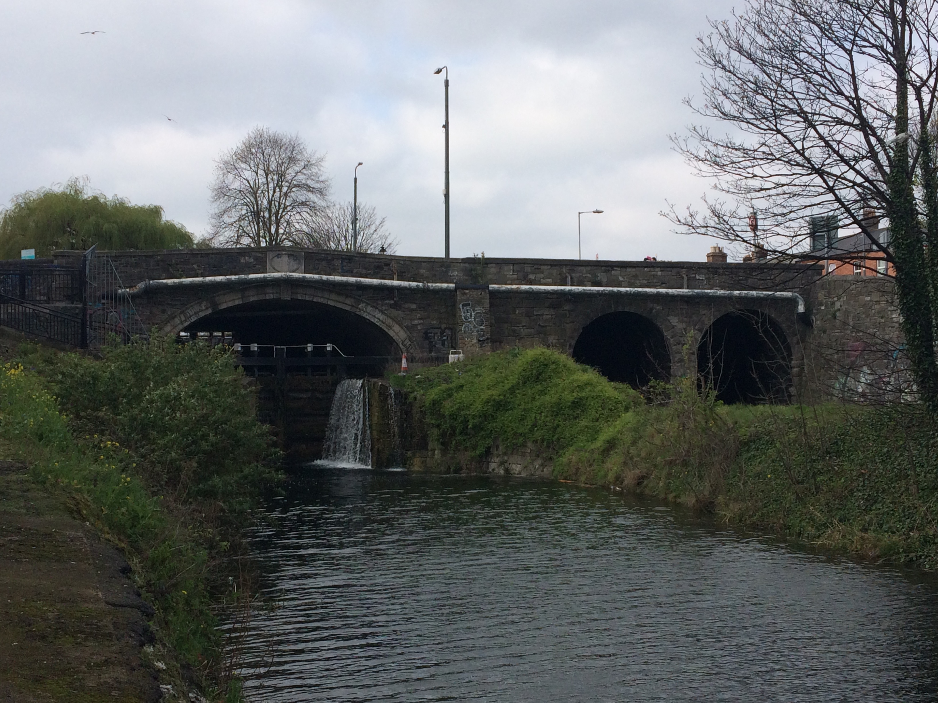 Walking on the Royal Canal: North Wall to Cross Guns Bridge – Royal ...